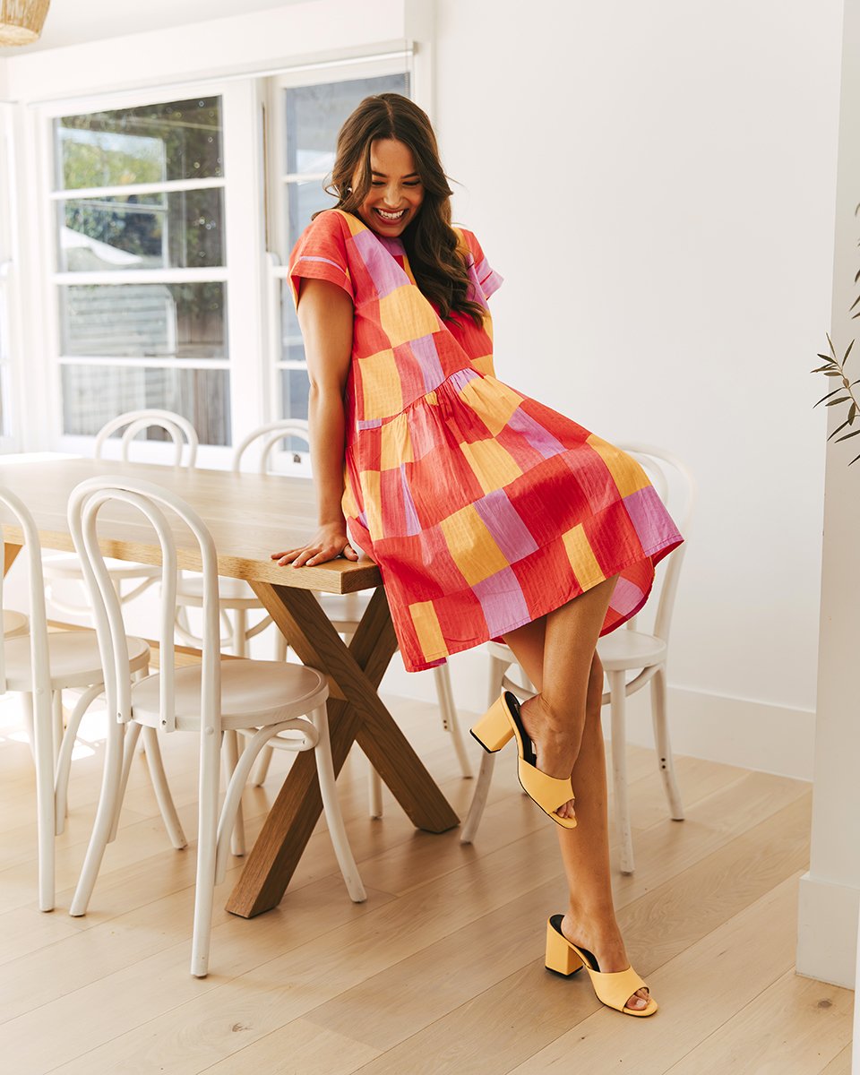 ELM SOLEIL CHECK DRESS - Dresses : Status Clothing - ELM S 23